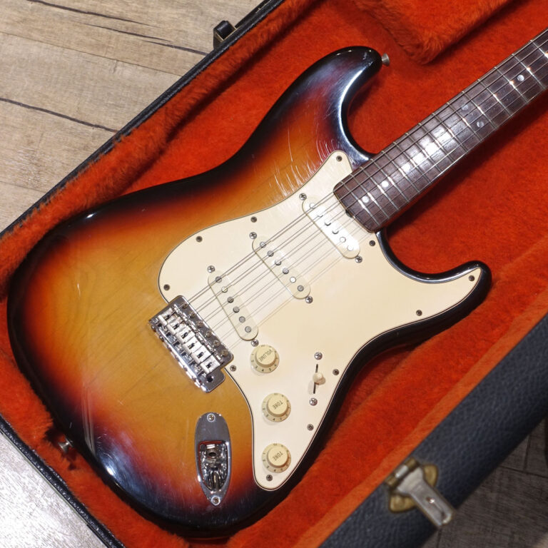【中古】Fender Custom Shop / 1969 Stratocaster 3-Color Sunburst Rosewood Fingerboard 1996年製【3.67kg ...
